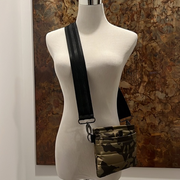 THINK ROYLN | Bags | Nwt Think Royln Camo Bum Bag Crossbody Puffer ...